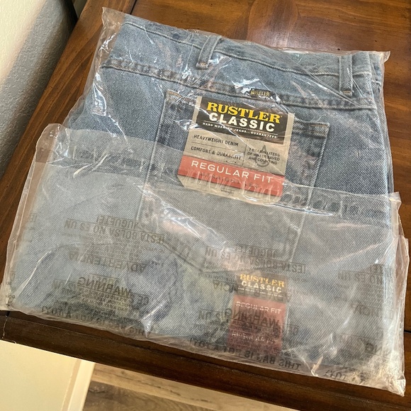 Rustler | Jeans | Rustler Classic Regular Fit Straight Leg Jeans | Poshmark